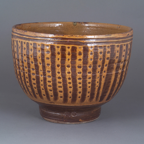 Michael Cardew at Maak Contemporary Ceramics