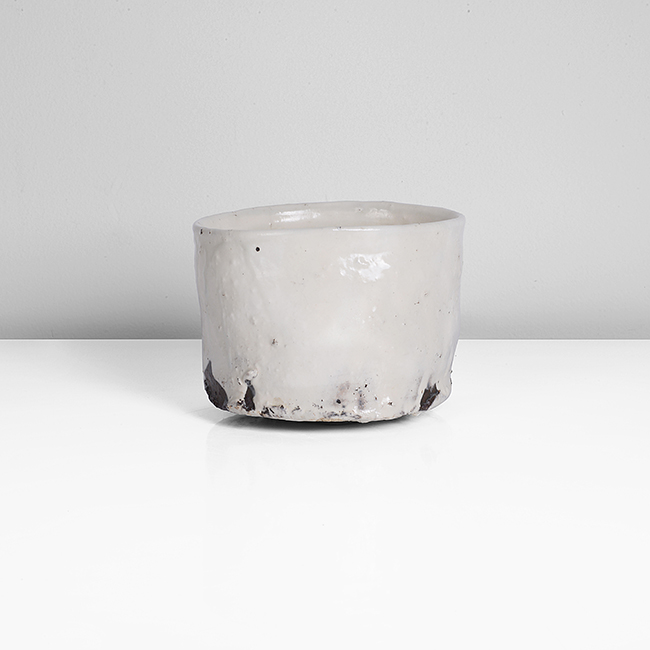 Maak Contemporary Ceramics | Specialist Auctions & Consultancy